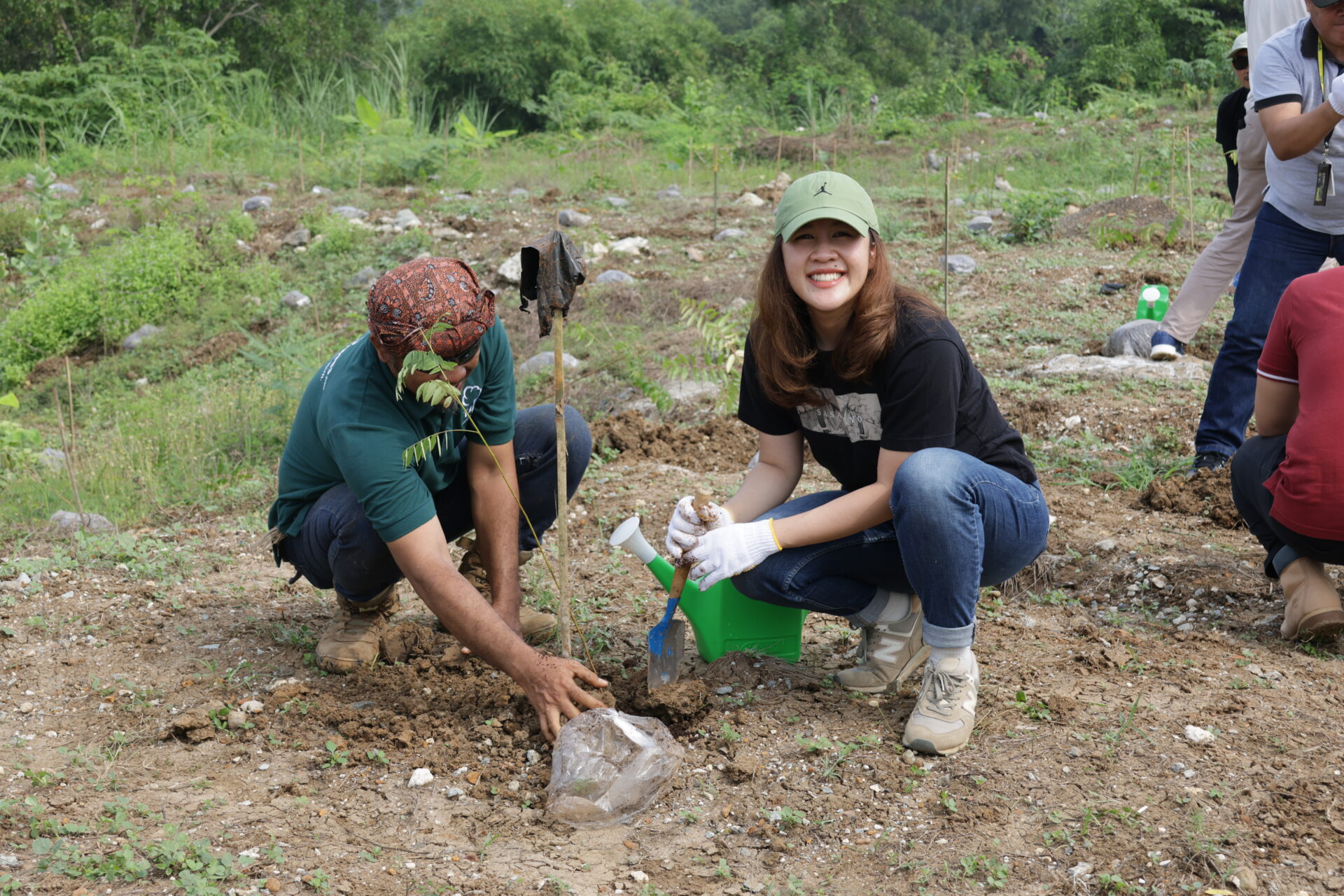 Planting trees to help restore the Citarum River watershed - Microsoft ...